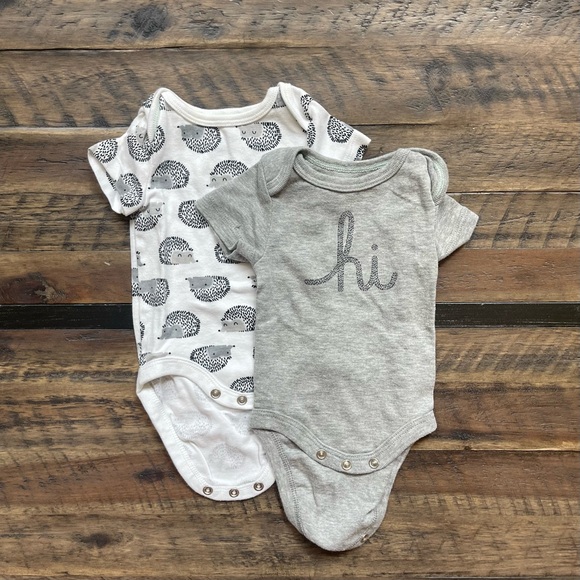 cloud island | One Pieces | Cloud Island Onesie Bundle Size Newborn ...